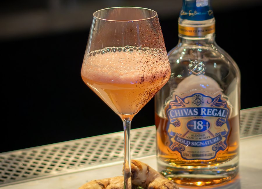 R Bar | Renaissance Kuala Lumpur