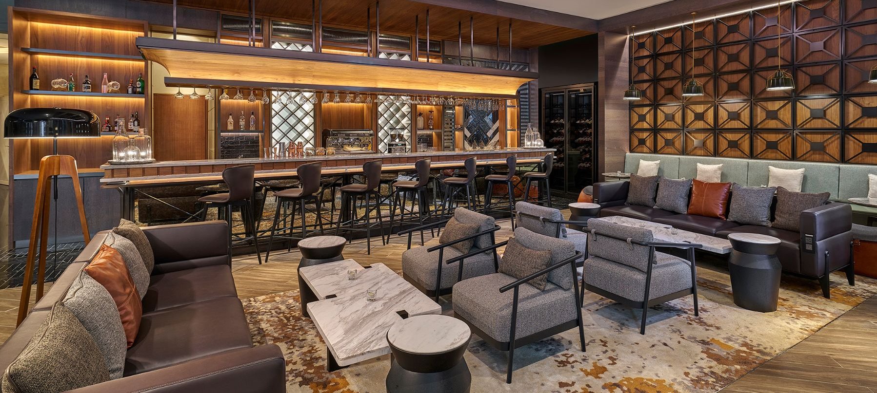 R Bar | Renaissance Kuala Lumpur